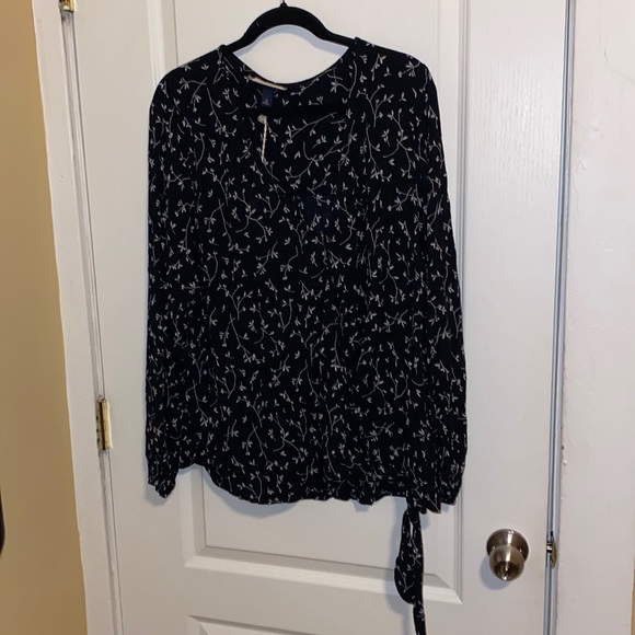 Universal Thread | Tops | Universal Threads Wrap Blouse | Poshmark